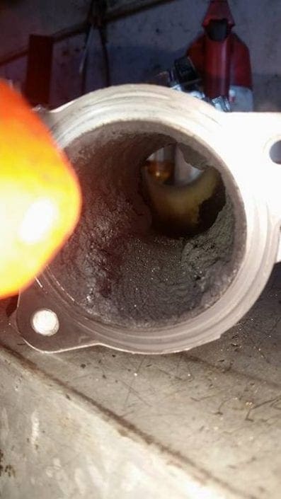 Diesel intake manifold carbon cleaning - Steve Sorensen Mechanical